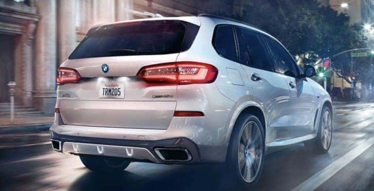 Does the BMW X5 have third row seating? | SUVs in Noblesville