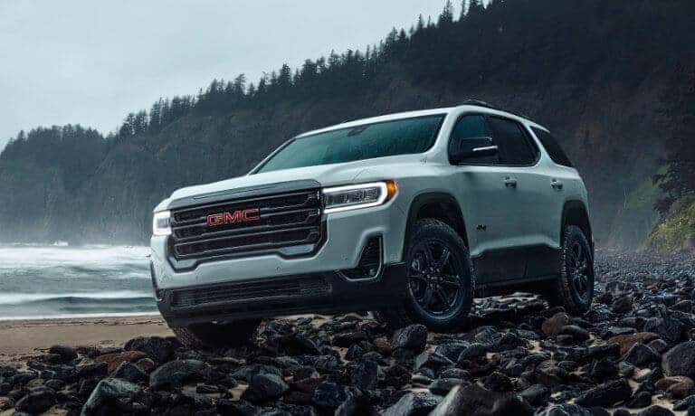 GMC Acadia vs. Chevy Traverse: Compare SUVs