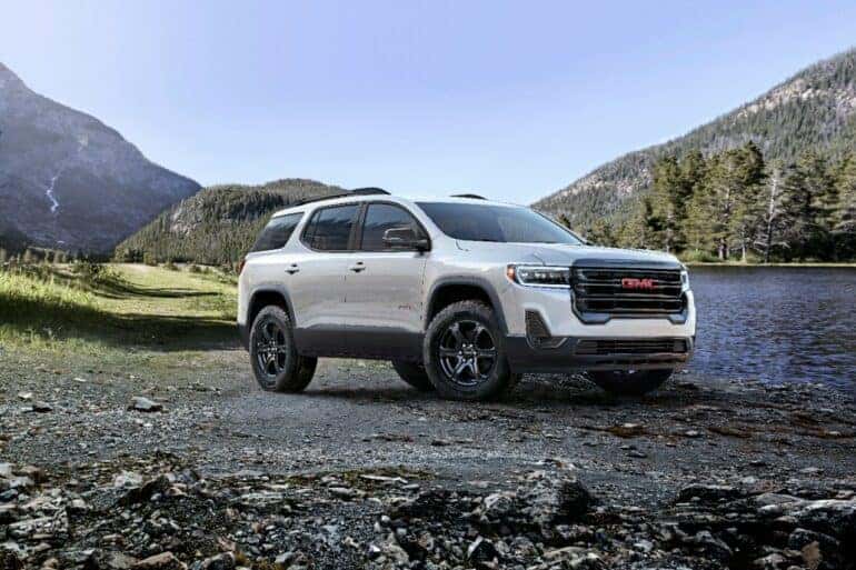 What Is the Difference Between GMC AT4 and Denali Models? - High Grade