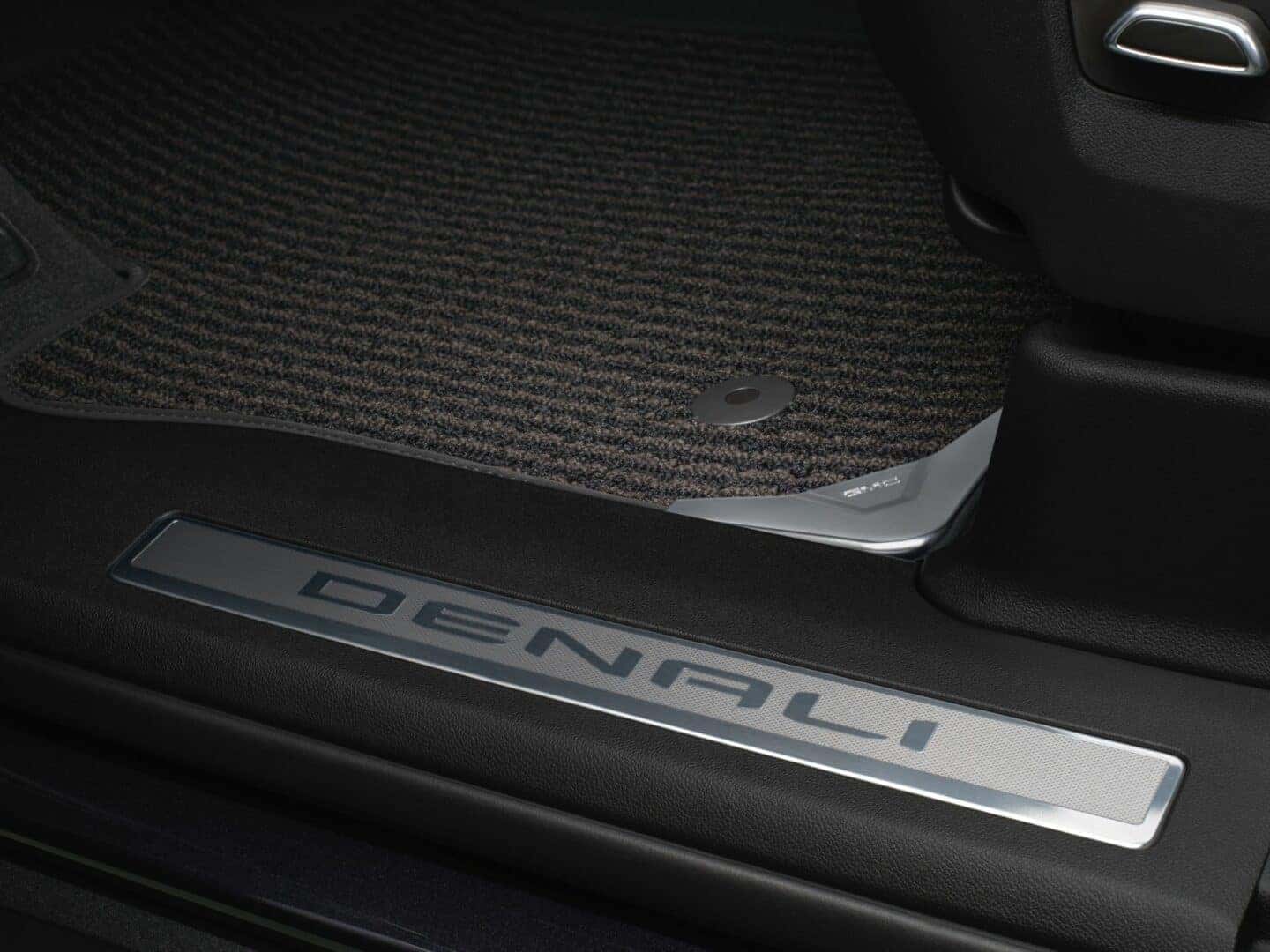 GMC Denali: Celebrating 25 Years of Luxury & Power
