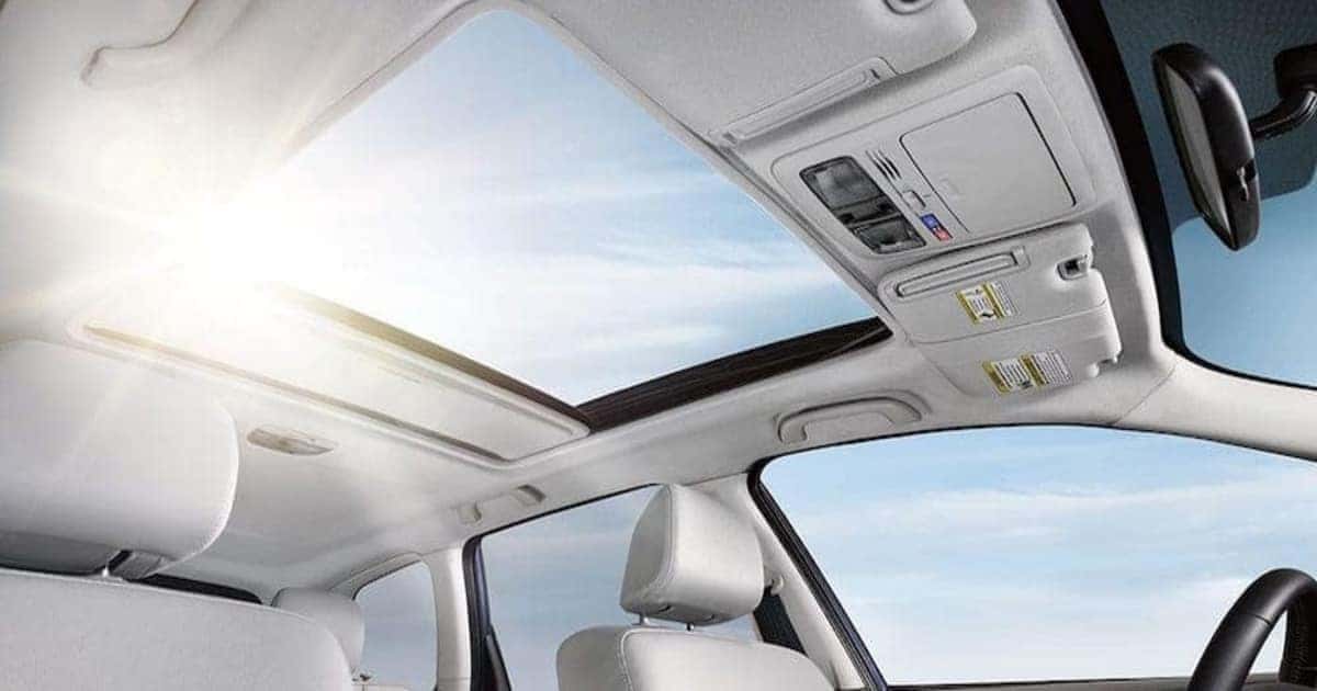 Sunroof vs. Moonroof | Dixie Buick GMC Fort Myers, FL