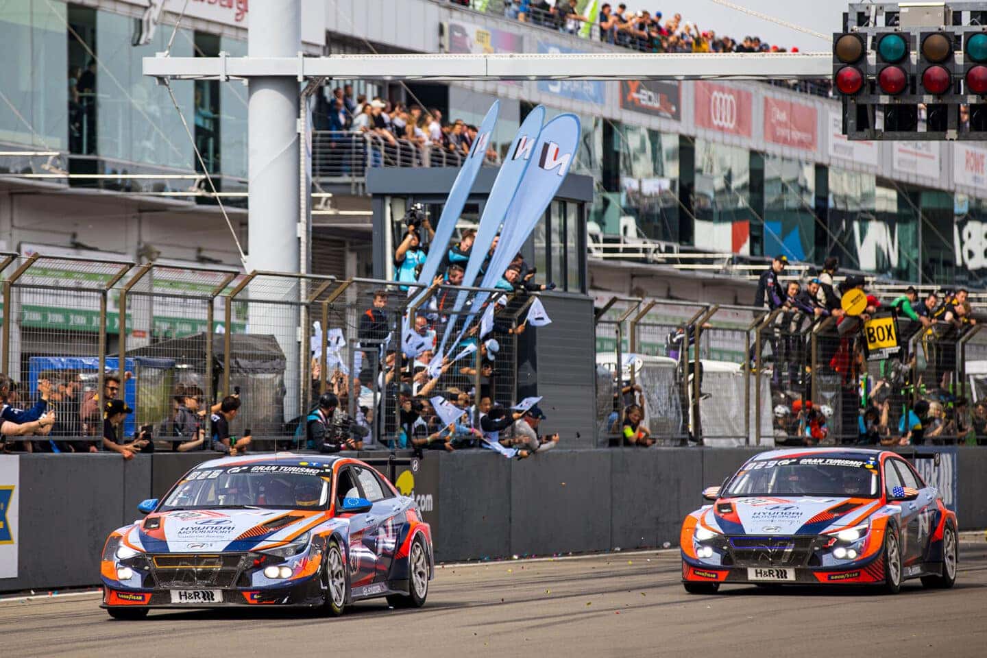 Hyundai Double Podiums at the Prestigious 24 Hours of the Nürburgring