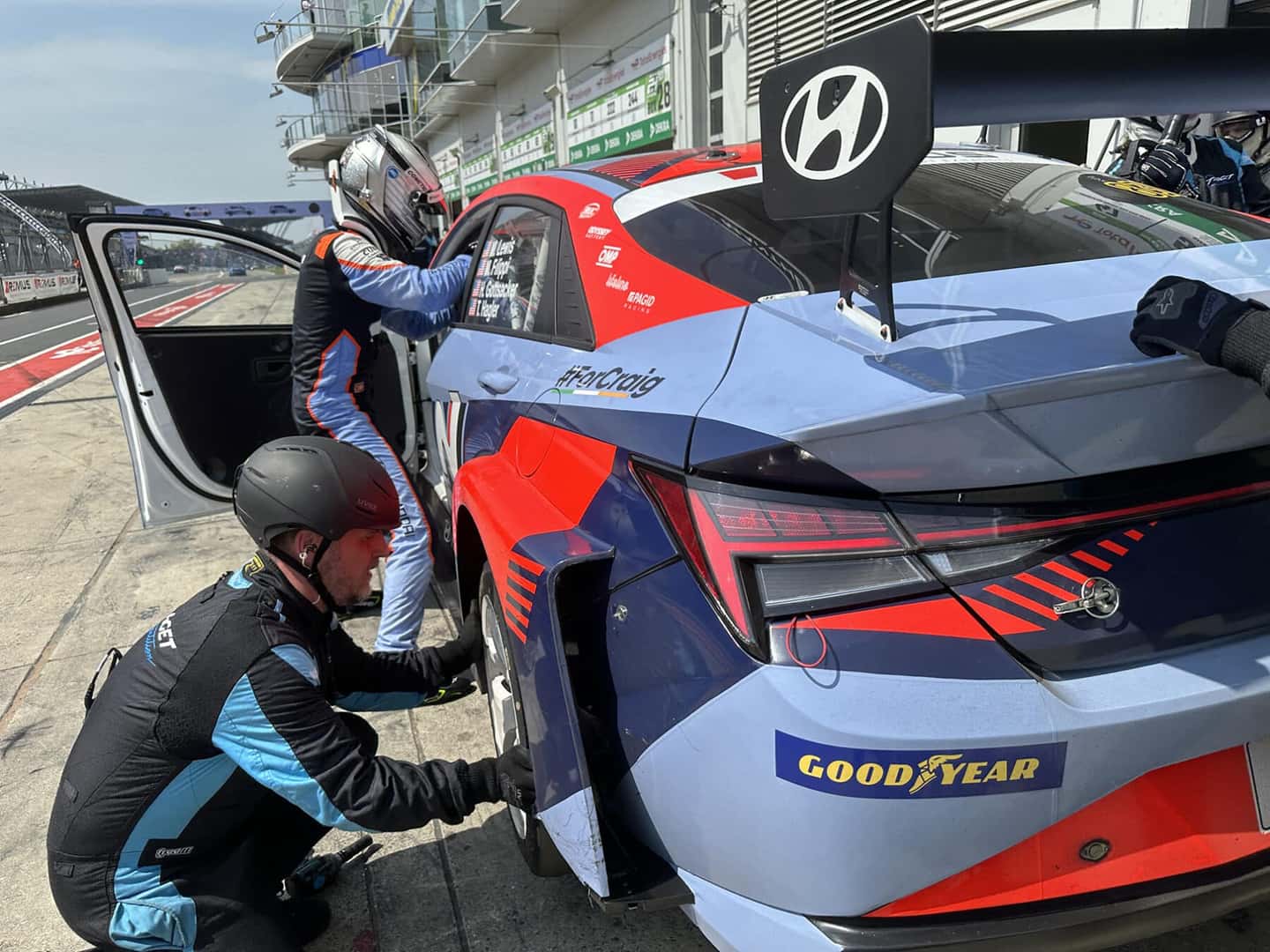 Hyundai Double Podiums at the Prestigious 24 Hours of the Nürburgring