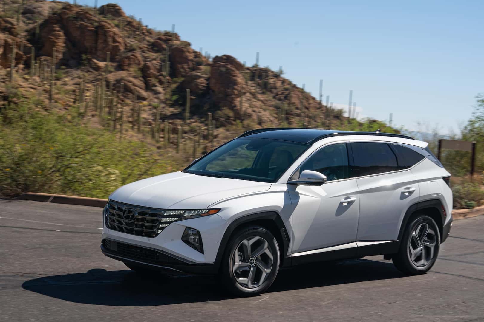 Autoblog Finds Tucson to be Smart and Sensible Under Its Wild Exterior