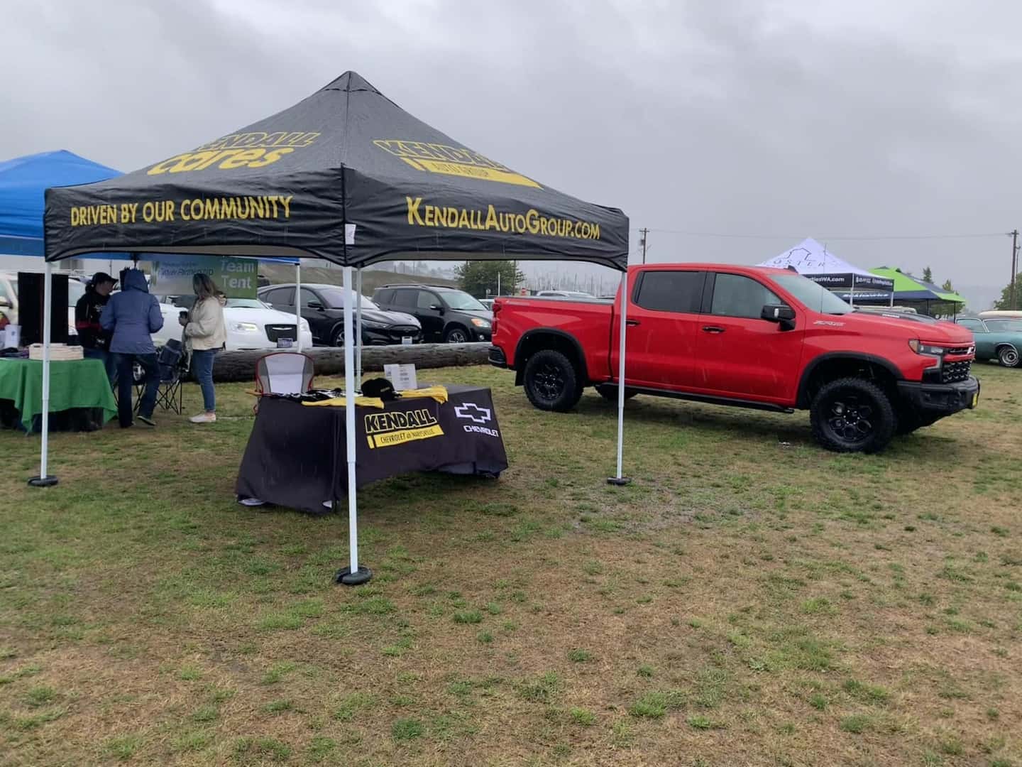 Kendall Auto Washington at the Wheels on the Waterfront Classic Charity ...