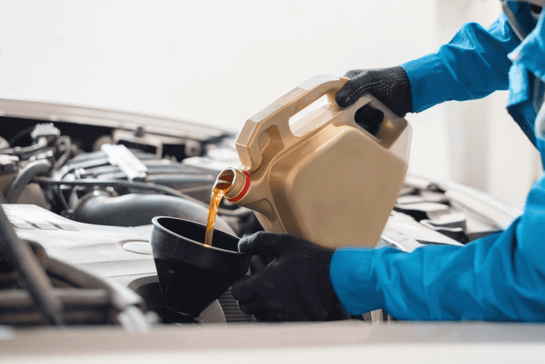 3 Signs It's Time for an Oil Change Service | Mauer Main Chevrolet